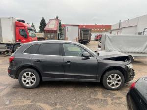 Grey Audi Q5 2013 in Kaunas, with an engine capacity of 1.97 L and mileage of 267 thousand km for 4700 €, photo 9 on AUTOMOTO.COM.LV