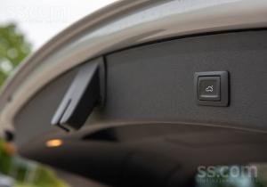 Grey Audi Q5 2013 in Cesis, with an engine capacity of 2.00 L and mileage of 180 thousand km for 13350 €, photo 14 on AUTOMOTO.COM.LV