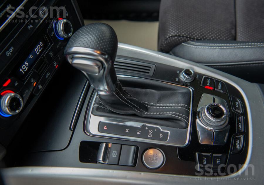 Grey Audi Q5 2013 in Cesis, with an engine capacity of 2.00 L and mileage of 180 thousand km for 13350 €, photo 21 on AUTOMOTO.COM.LV
