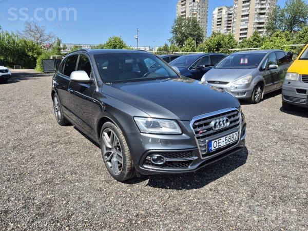 Grey Audi Q5 2014 in Riga, with an engine capacity of 3.00 L and mileage of 185 thousand km for 17390 €, photo 2 on AUTOMOTO.COM.LV