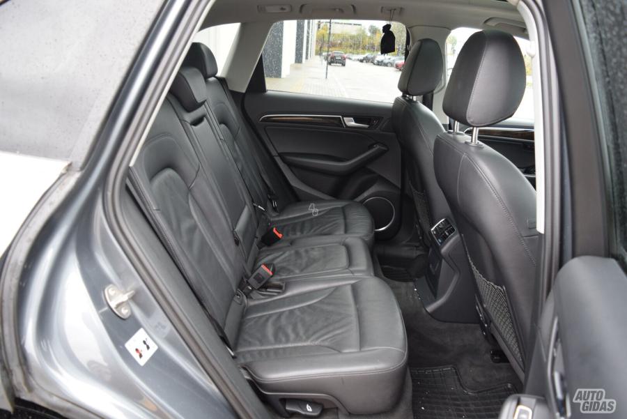 Grey Audi Q5 2014 in Vilnius, with an engine capacity of 2.00 L and mileage of 101 thousand km for 12000 €, photo 11 on AUTOMOTO.COM.LV