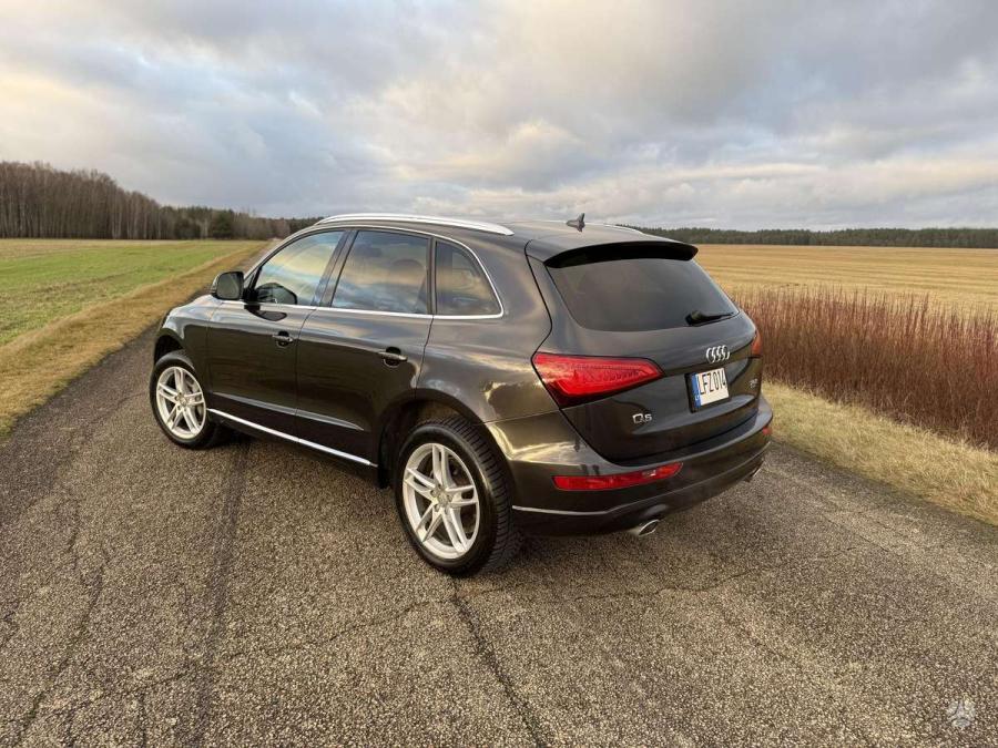 Pelēks Audi Q5 2014 Prienai, ar dzinēja tilpumu 1.98 L un nobraukumu 158 tūkst. km par 13600 €, foto 3 vietnē AUTOMOTO.COM.LV