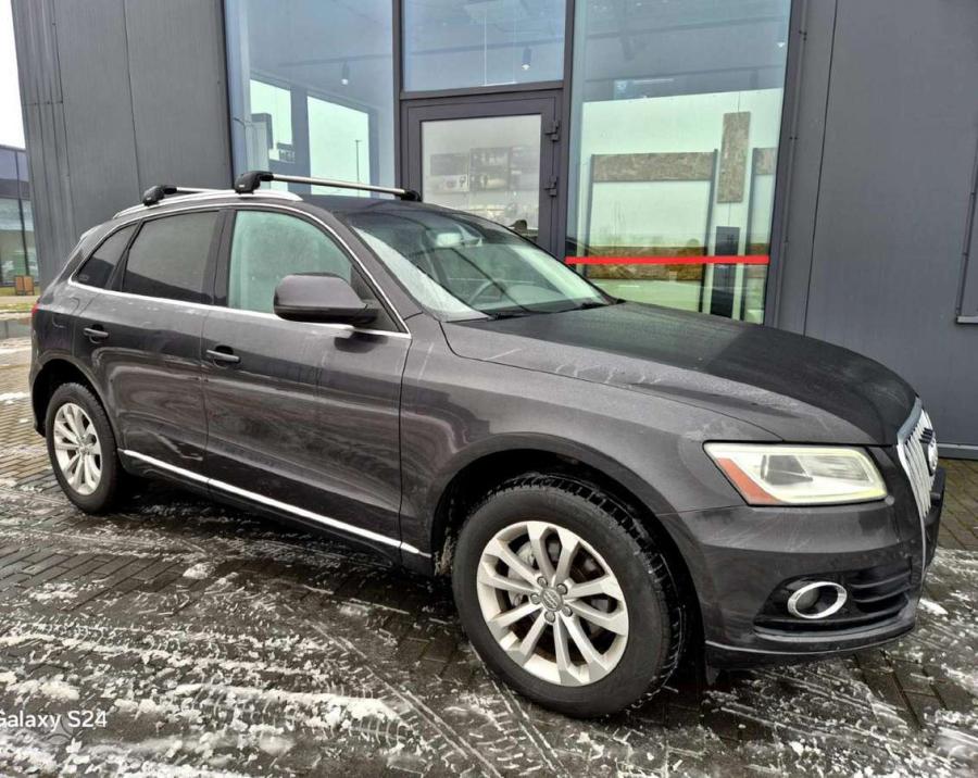 Grey Audi Q5 2014 in Siauliai, with an engine capacity of 2.00 L and mileage of 0 thousand km for 8990 €, photo 1 on AUTOMOTO.COM.LV