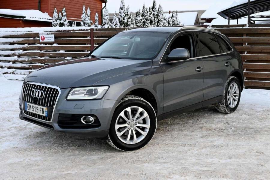 Grey Audi Q5 2014 in Kretinga, with an engine capacity of 1.97 L and mileage of 227 thousand km for 12999 €, photo 1 on AUTOMOTO.COM.LV