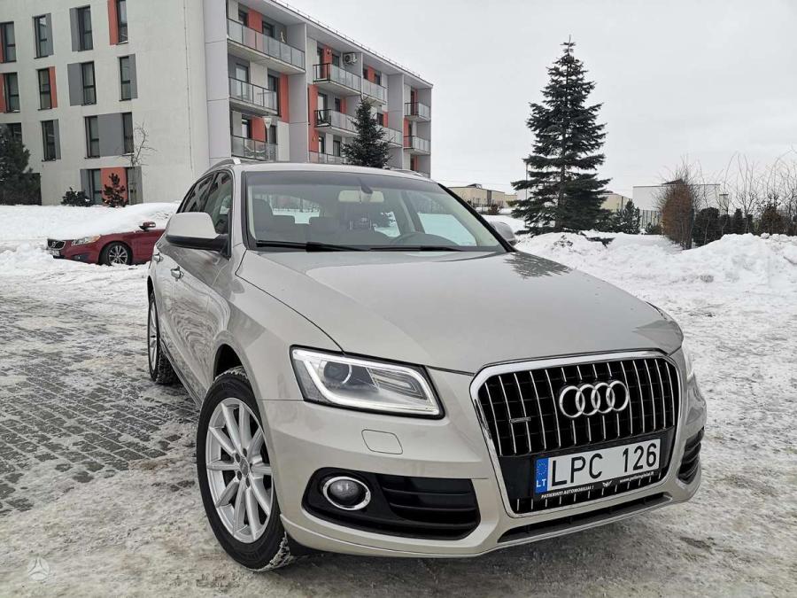 Grey Audi Q5 2014 in Klaipeda, with an engine capacity of 2.00 L and mileage of 200 thousand km for 14500 €, photo 1 on AUTOMOTO.COM.LV