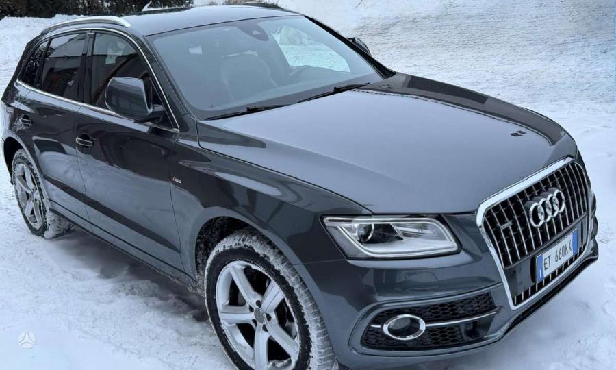 Grey Audi Q5 2014 in Utena, with an engine capacity of 1.97 L and mileage of 212 thousand km for 14650 €, photo 1 on AUTOMOTO.COM.LV