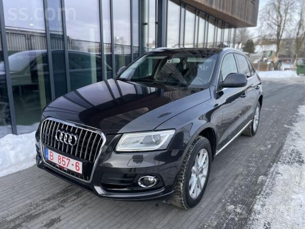 Grey Audi Q5 2014 in Tukums, with an engine capacity of 2.00 L and mileage of 272 thousand km for 13590 €, photo 4 on AUTOMOTO.COM.LV