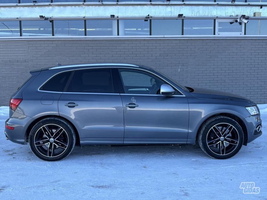 Grey Audi Q5 2014 in Vilnius, with an engine capacity of 3.00 L and mileage of 300 thousand km for 13600 €, photo 6 on AUTOMOTO.COM.LV