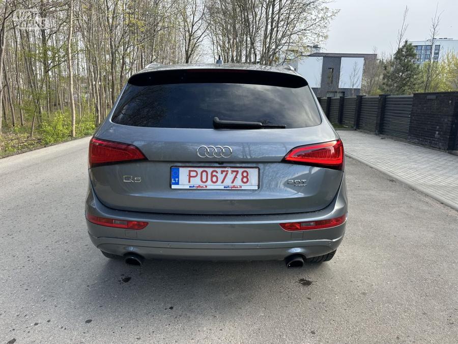Grey Audi Q5 2014 in Vilnius, with an engine capacity of 2.00 L and mileage of 200 thousand km for 12100 €, photo 7 on AUTOMOTO.COM.LV