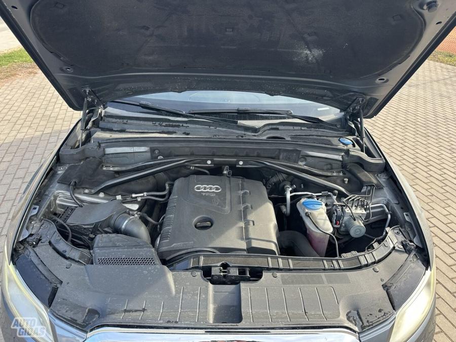 Grey Audi Q5 2014 in Vilnius, with an engine capacity of 2.00 L and mileage of 200 thousand km for 12100 €, photo 20 on AUTOMOTO.COM.LV