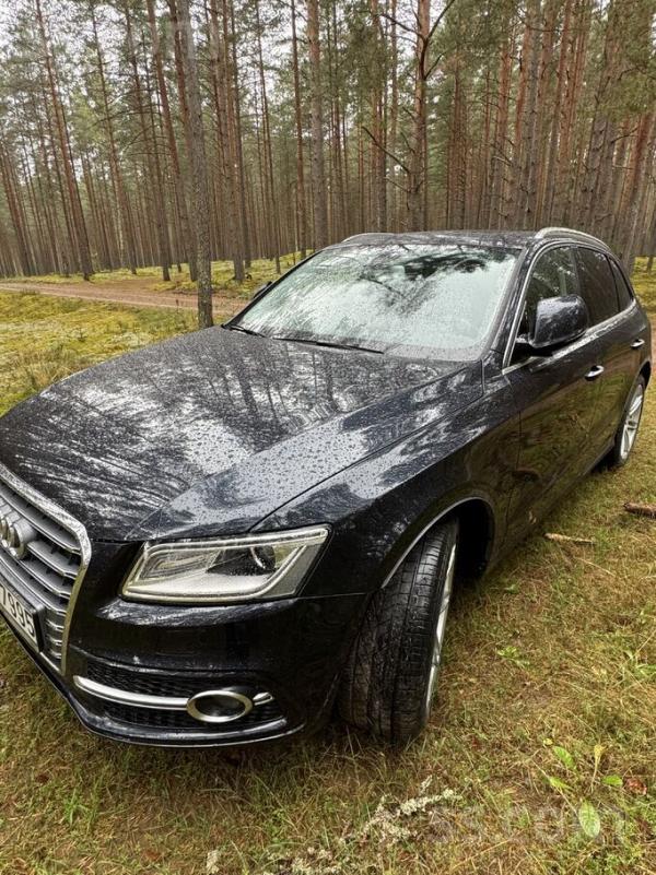 Grey Audi Q5 2014 in Daugavpils, with an engine capacity of 3.00 L and mileage of 116 thousand km for 18500 €, photo 2 on AUTOMOTO.COM.LV