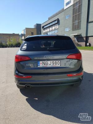 Pelēks Audi Q5 2014 Alīta, ar dzinēja tilpumu 2.00 L un nobraukumu 315 tūkst. km par 12500 €, foto 6 vietnē AUTOMOTO.COM.LV