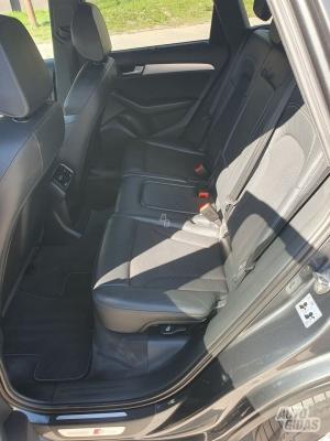 Pelēks Audi Q5 2014 Alīta, ar dzinēja tilpumu 2.00 L un nobraukumu 315 tūkst. km par 12500 €, foto 15 vietnē AUTOMOTO.COM.LV
