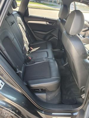 Pelēks Audi Q5 2014 Alīta, ar dzinēja tilpumu 2.00 L un nobraukumu 315 tūkst. km par 12500 €, foto 16 vietnē AUTOMOTO.COM.LV