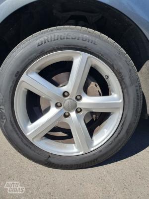 Pelēks Audi Q5 2014 Alīta, ar dzinēja tilpumu 2.00 L un nobraukumu 315 tūkst. km par 12500 €, foto 20 vietnē AUTOMOTO.COM.LV