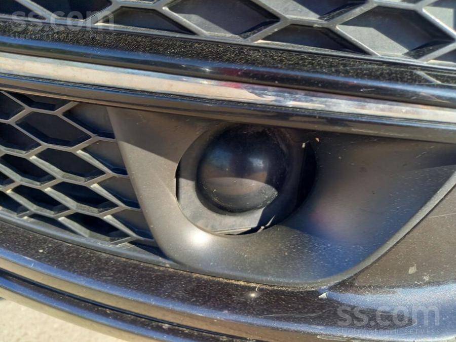 Grey Audi Q5 2014 in Jelgava, with an engine capacity of 2.00 L and mileage of 189 thousand km for 14500 €, photo 23 on AUTOMOTO.COM.LV