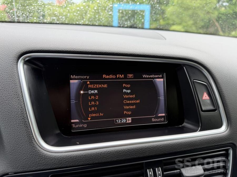 Pelēks Audi Q5 2014 Rēzekne, ar dzinēja tilpumu 3.00 L un nobraukumu 202 tūkst. km par 12490 €, foto 14 vietnē AUTOMOTO.COM.LV