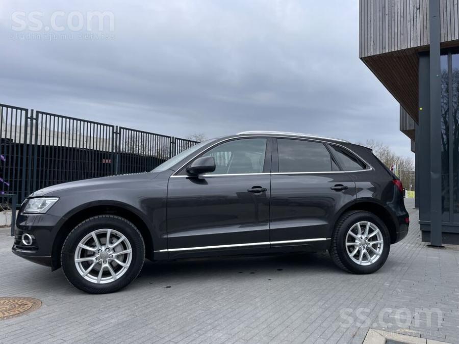 Grey Audi Q5 2014 in Tukums, with an engine capacity of 2.00 L and mileage of 272 thousand km for 12590 €, photo 6 on AUTOMOTO.COM.LV