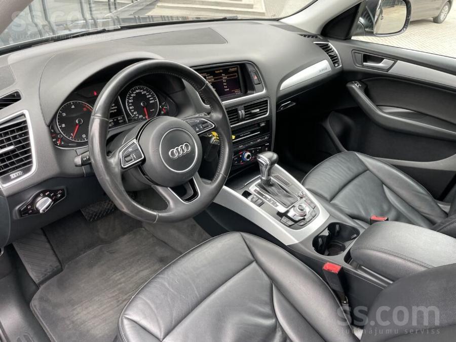 Grey Audi Q5 2014 in Tukums, with an engine capacity of 2.00 L and mileage of 272 thousand km for 12590 €, photo 27 on AUTOMOTO.COM.LV