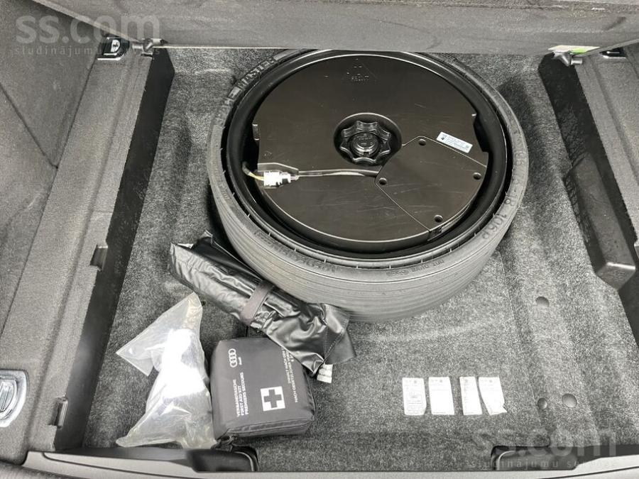 Grey Audi Q5 2014 in Tukums, with an engine capacity of 2.00 L and mileage of 272 thousand km for 12590 €, photo 34 on AUTOMOTO.COM.LV
