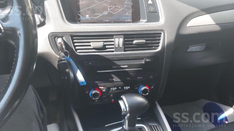 Grey Audi Q5 2014 in Aluksne, with an engine capacity of 3.00 L and mileage of 0 thousand km for 11400 €, photo 22 on AUTOMOTO.COM.LV
