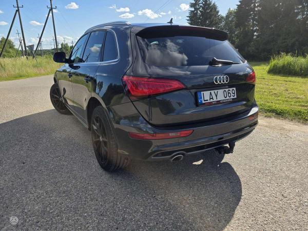 Grey Audi Q5 2014 in Utena, with an engine capacity of 2.00 L and mileage of 294 thousand km for 13500 €, photo 7 on AUTOMOTO.COM.LV