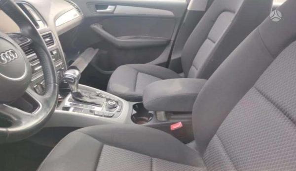 Pelēks Audi Q5 2014 Panevēža, ar dzinēja tilpumu 1.97 L un nobraukumu 110 tūkst. km par 10000 €, foto 5 vietnē AUTOMOTO.COM.LV