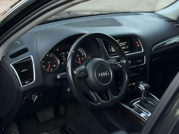 Pelēks Audi Q5 2014 Kauņa, ar dzinēja tilpumu 1.98 L un nobraukumu 235 tūkst. km par 12450 €, foto 8 vietnē AUTOMOTO.COM.LV