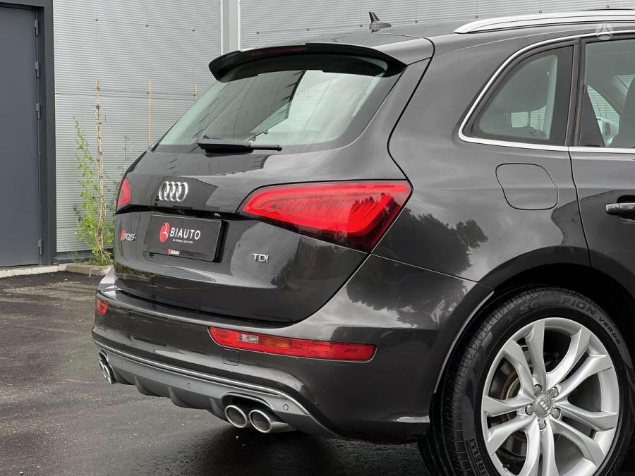 Pelēks Audi Q5 2014 Utena, ar dzinēja tilpumu 2.97 L un nobraukumu 264 tūkst. km par 13790 €, foto 24 vietnē AUTOMOTO.COM.LV
