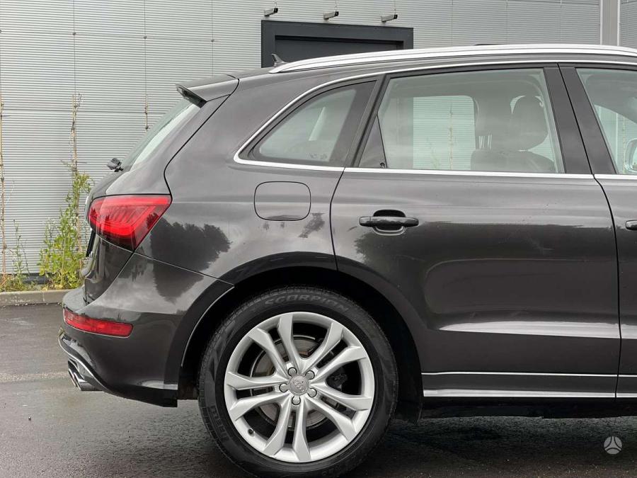 Pelēks Audi Q5 2014 Utena, ar dzinēja tilpumu 2.97 L un nobraukumu 264 tūkst. km par 13790 €, foto 26 vietnē AUTOMOTO.COM.LV