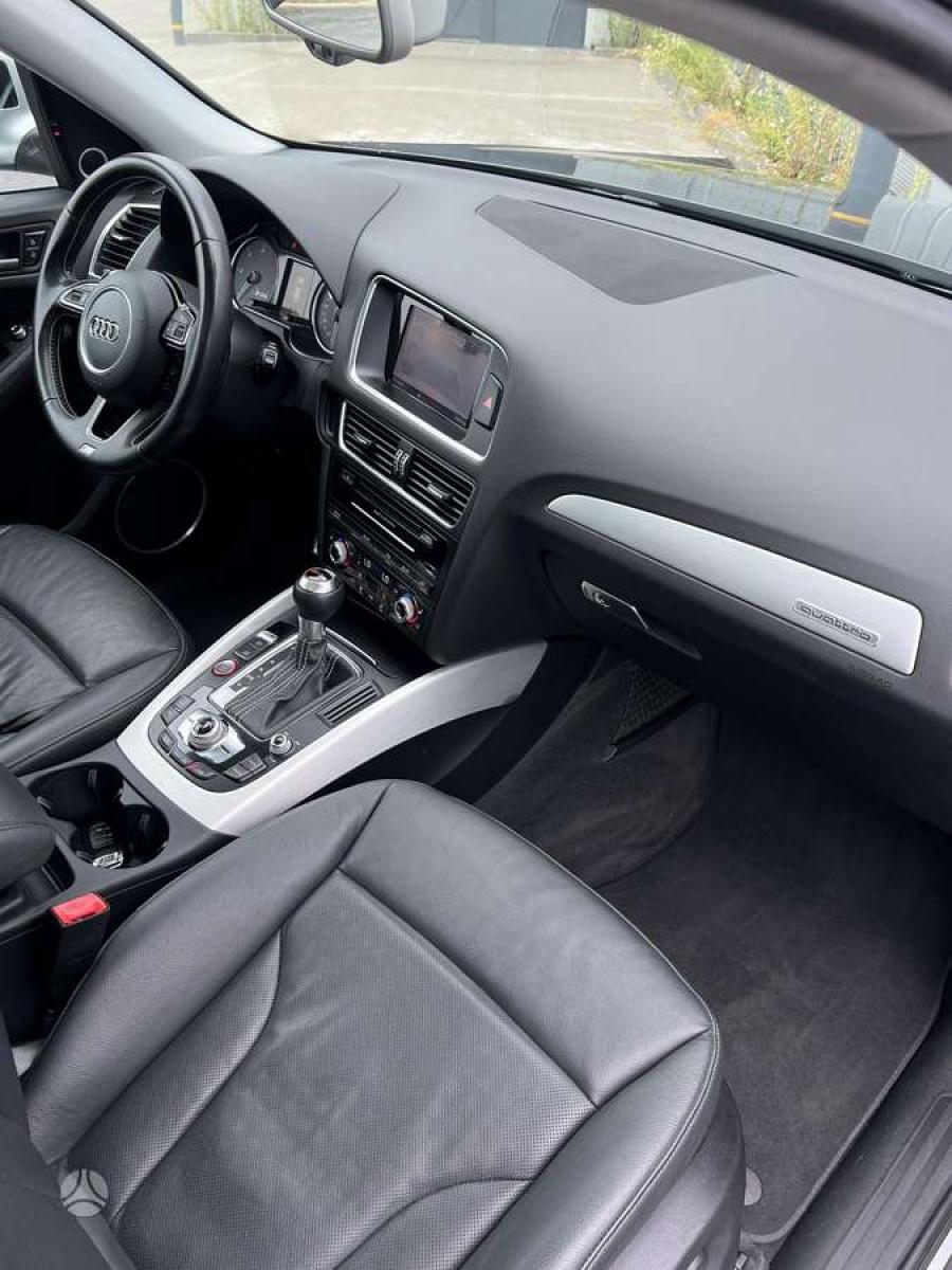 Pelēks Audi Q5 2014 Utena, ar dzinēja tilpumu 2.97 L un nobraukumu 264 tūkst. km par 13790 €, foto 43 vietnē AUTOMOTO.COM.LV