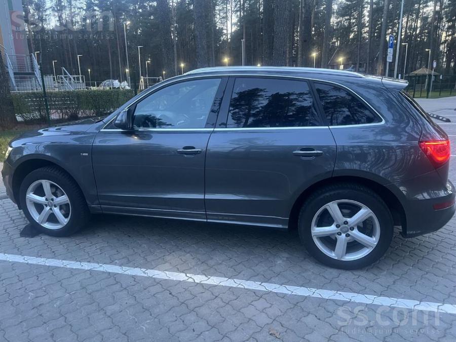 Grey Audi Q5 2014 in Riga, with an engine capacity of 2.00 L and mileage of 227 thousand km for 16250 €, photo 4 on AUTOMOTO.COM.LV