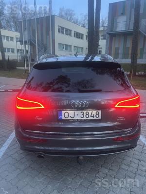 Grey Audi Q5 2014 in Riga, with an engine capacity of 2.00 L and mileage of 227 thousand km for 16250 €, photo 5 on AUTOMOTO.COM.LV