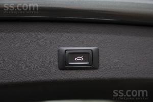 Grey Audi Q5 2014 in Riga, with an engine capacity of 2.00 L and mileage of 227 thousand km for 16250 €, photo 12 on AUTOMOTO.COM.LV