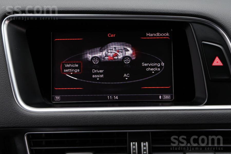 Grey Audi Q5 2014 in Riga, with an engine capacity of 2.00 L and mileage of 227 thousand km for 16250 €, photo 18 on AUTOMOTO.COM.LV