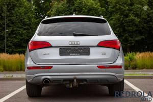 Grey Audi Q5 2014 in Kaunas, with an engine capacity of 1.97 L and mileage of 214 thousand km for 12700 €, photo 6 on AUTOMOTO.COM.LV