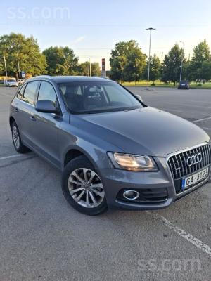 Pelēks Audi Q5 2014 Rīga, ar dzinēja tilpumu 2.00 L un nobraukumu 258 tūkst. km par 11700 €, foto 4 vietnē AUTOMOTO.COM.LV