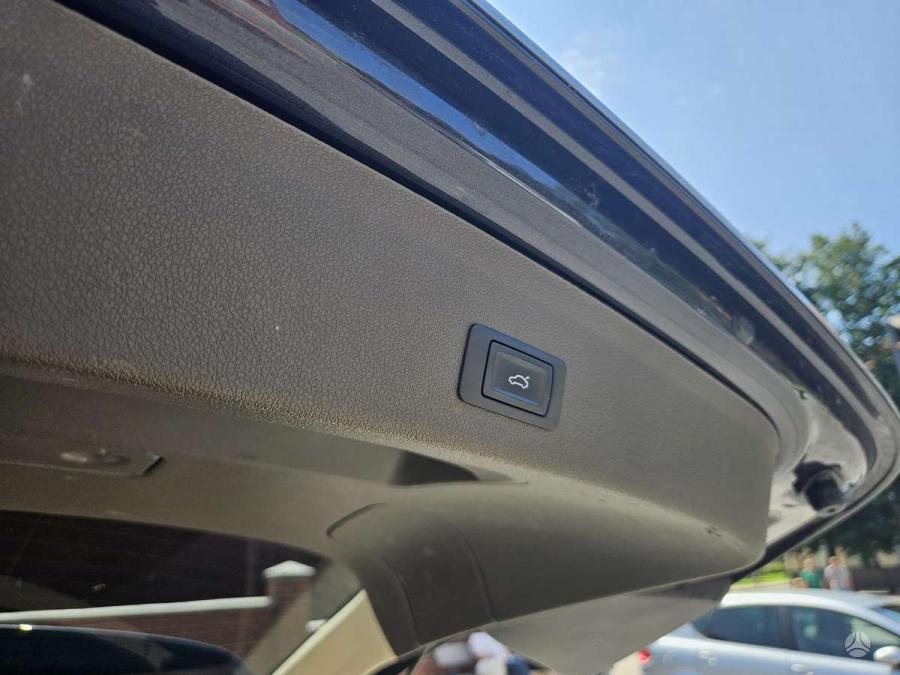 Pelēks Audi Q5 2014 Klaipėda, ar dzinēja tilpumu 2.97 L un nobraukumu 199 tūkst. km par 14999 €, foto 33 vietnē AUTOMOTO.COM.LV