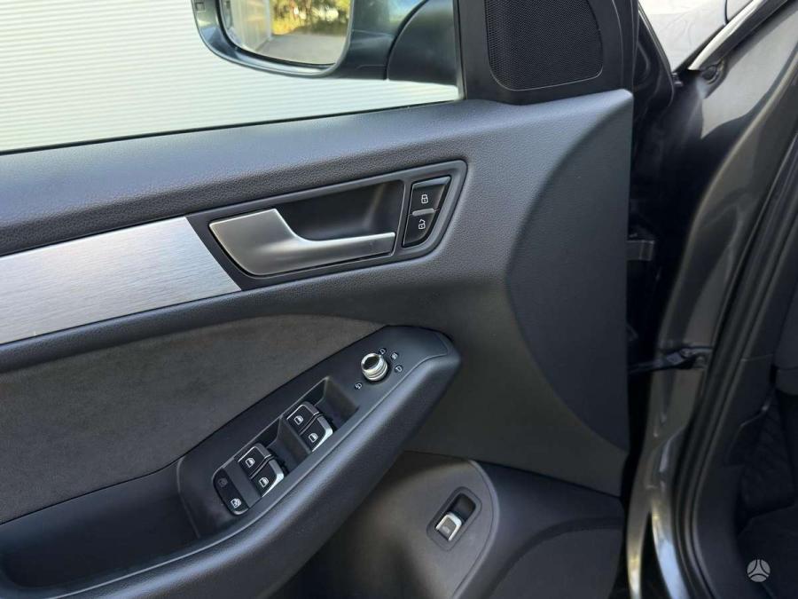 Grey Audi Q5 2014 in Utena, with an engine capacity of 1.97 L and mileage of 145 thousand km for 16250 €, photo 36 on AUTOMOTO.COM.LV