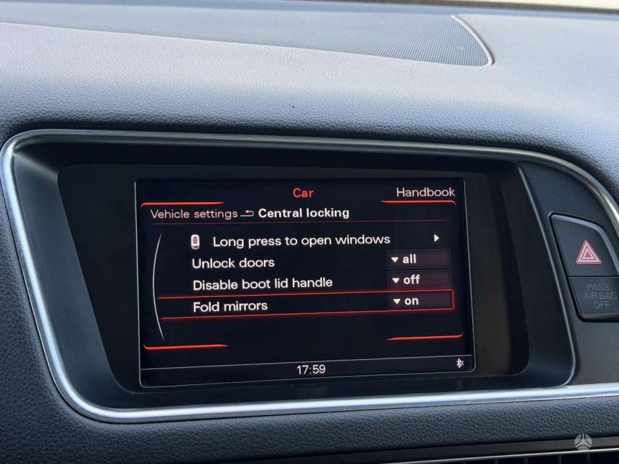 Grey Audi Q5 2014 in Utena, with an engine capacity of 1.97 L and mileage of 145 thousand km for 16250 €, photo 49 on AUTOMOTO.COM.LV