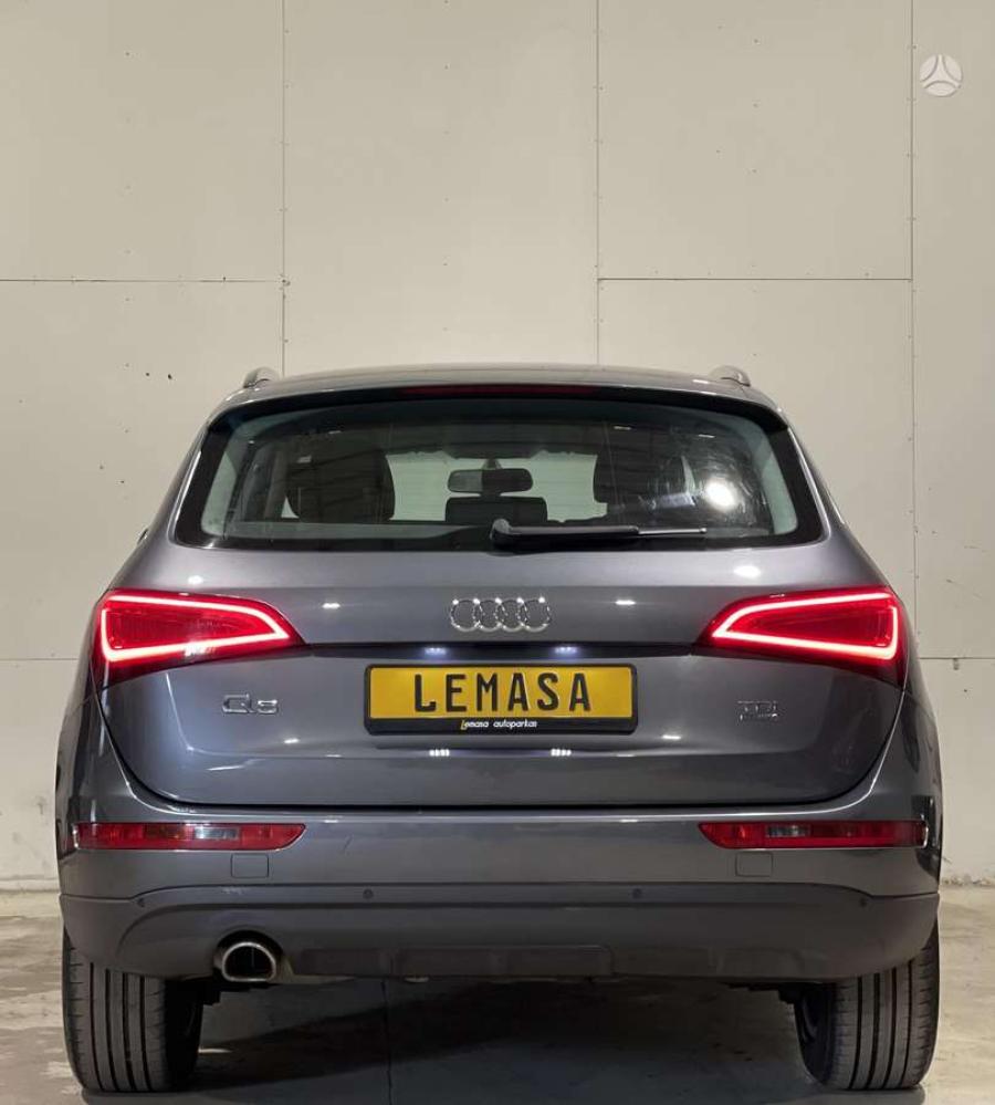 Pelēks Audi Q5 2014 Klaipėda, ar dzinēja tilpumu 1.97 L un nobraukumu 212 tūkst. km par 12999 €, foto 18 vietnē AUTOMOTO.COM.LV