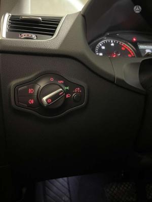 Pelēks Audi Q5 2014 Klaipėda, ar dzinēja tilpumu 1.97 L un nobraukumu 212 tūkst. km par 12999 €, foto 20 vietnē AUTOMOTO.COM.LV