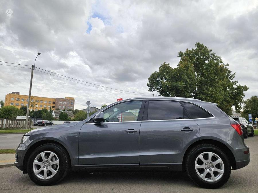 Pelēks Audi Q5 2014 Šauļi, ar dzinēja tilpumu 1.97 L un nobraukumu 268 tūkst. km par 11950 €, foto 10 vietnē AUTOMOTO.COM.LV