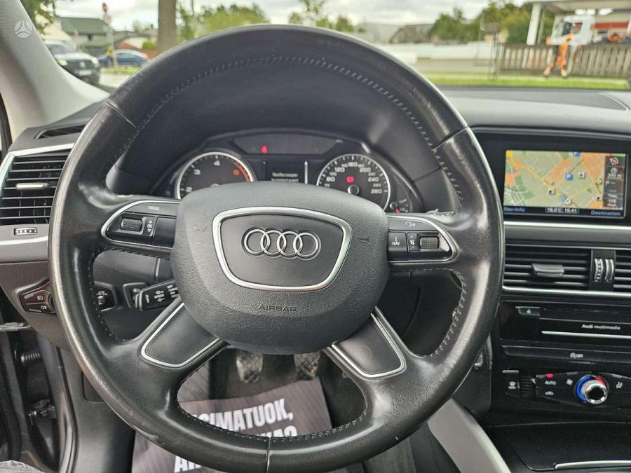Pelēks Audi Q5 2014 Šauļi, ar dzinēja tilpumu 1.97 L un nobraukumu 268 tūkst. km par 11950 €, foto 21 vietnē AUTOMOTO.COM.LV