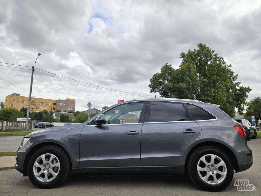 Pelēks Audi Q5 2014 Šauļi, ar dzinēja tilpumu 2.00 L un nobraukumu 268 tūkst. km par 11950 €, foto 10 vietnē AUTOMOTO.COM.LV