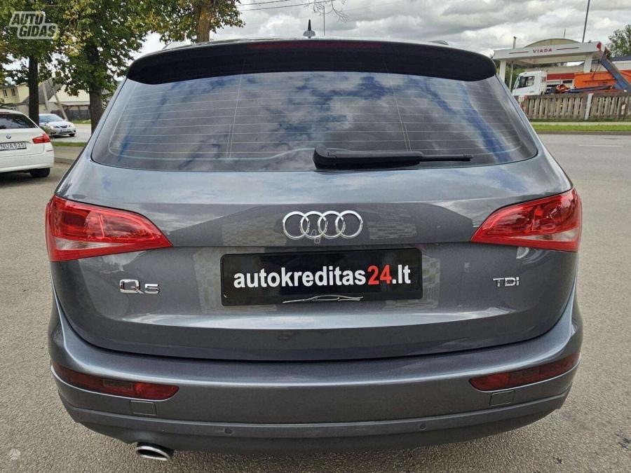 Pelēks Audi Q5 2014 Šauļi, ar dzinēja tilpumu 2.00 L un nobraukumu 268 tūkst. km par 11950 €, foto 11 vietnē AUTOMOTO.COM.LV