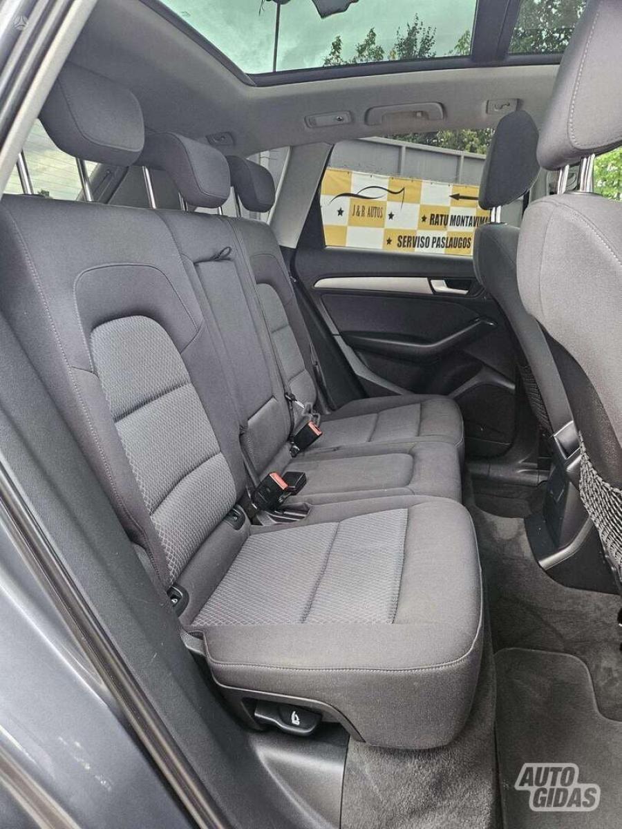 Pelēks Audi Q5 2014 Šauļi, ar dzinēja tilpumu 2.00 L un nobraukumu 268 tūkst. km par 11950 €, foto 18 vietnē AUTOMOTO.COM.LV