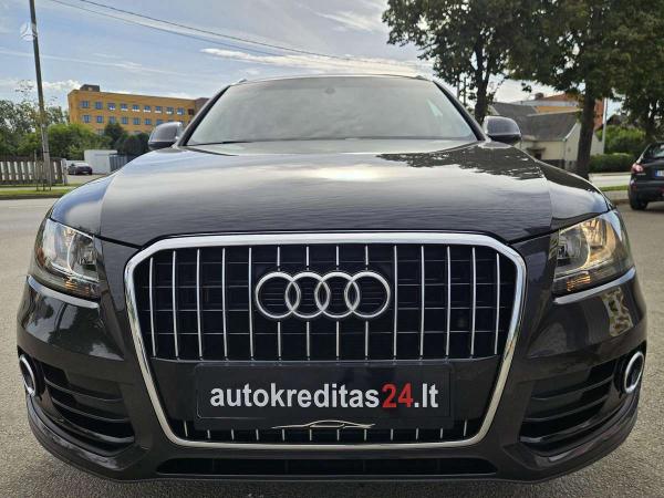 Audi Q5 2014 in Siauliai on AUTOMOTO.COM.LV Grey Audi Q5 2014 in Siauliai, with an engine capacity of 1.97 L and mileage of 228 thousand km for 11950 €, photo 3 on AUTOMOTO.COM.LV