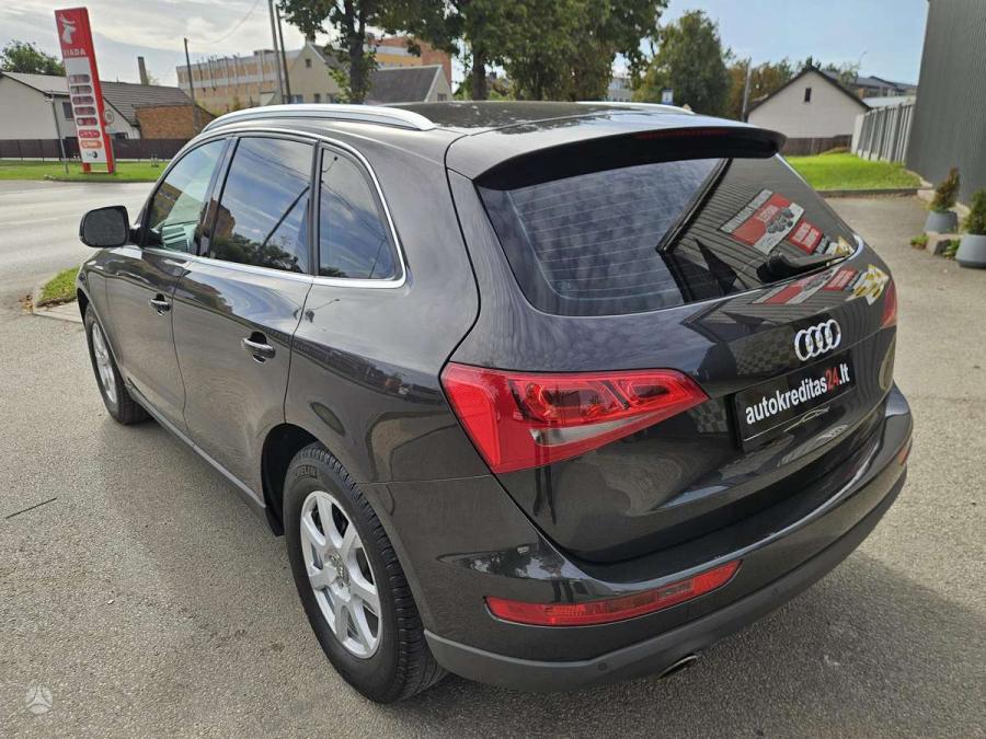 Pelēks Audi Q5 2014 Šauļi, ar dzinēja tilpumu 1.97 L un nobraukumu 228 tūkst. km par 11950 €, foto 8 vietnē AUTOMOTO.COM.LV