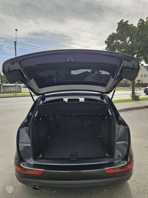 Pelēks Audi Q5 2014 Šauļi, ar dzinēja tilpumu 1.97 L un nobraukumu 228 tūkst. km par 11950 €, foto 11 vietnē AUTOMOTO.COM.LV